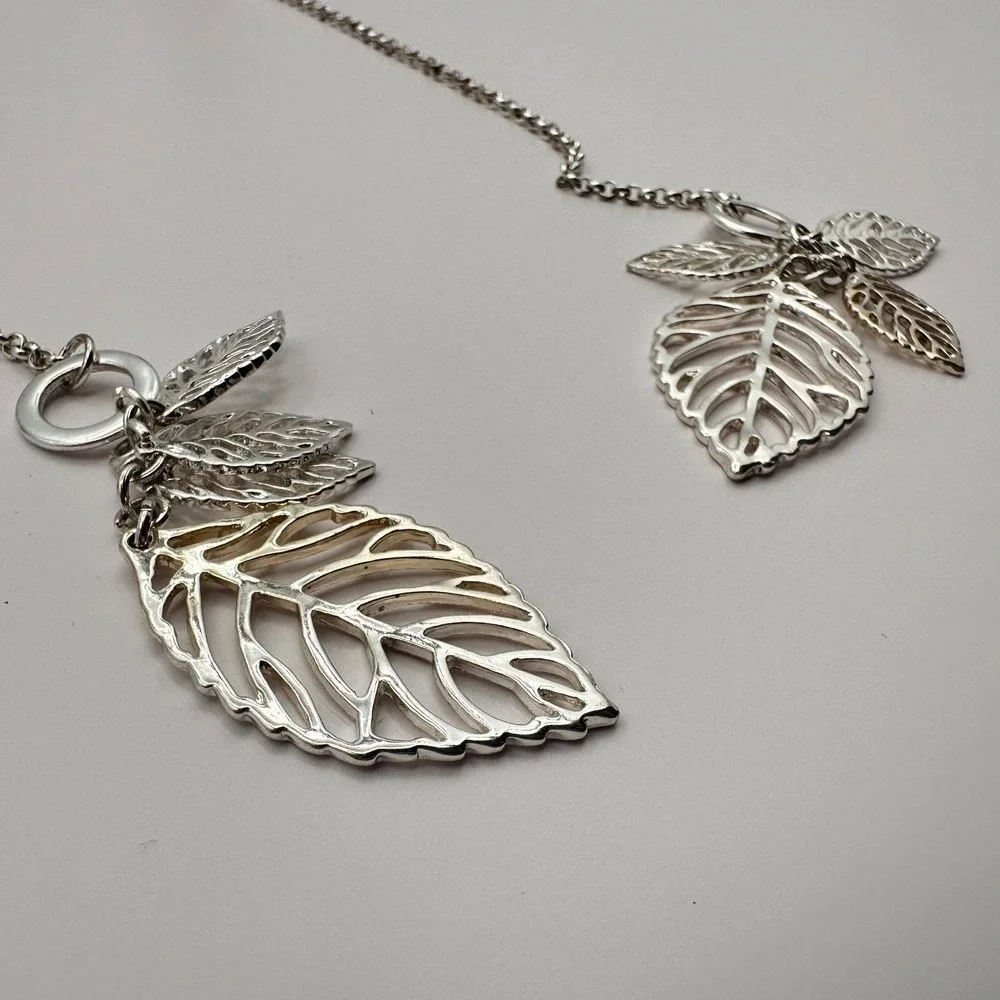 The Unbranded Brand | Jewelry | Vintage Y2k Silver Tone Multi Leaf ...